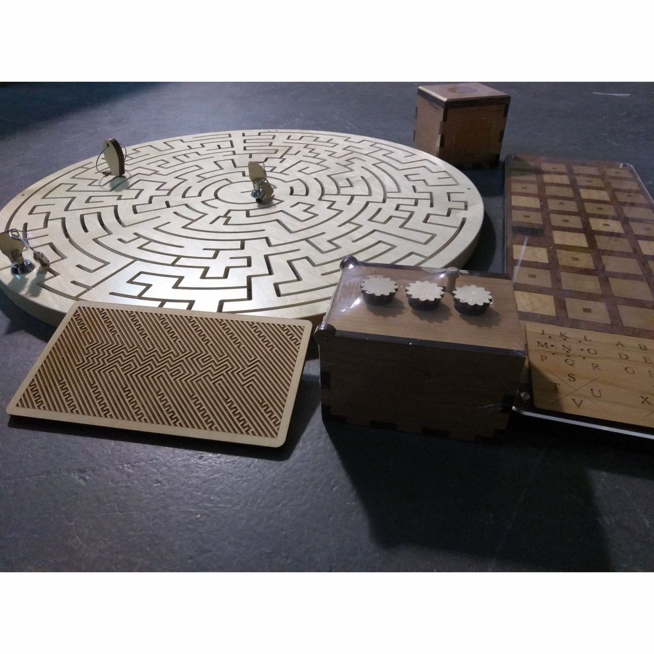 Gated Maze Puzzle Package for Escape Rooms – Creative Escape Rooms